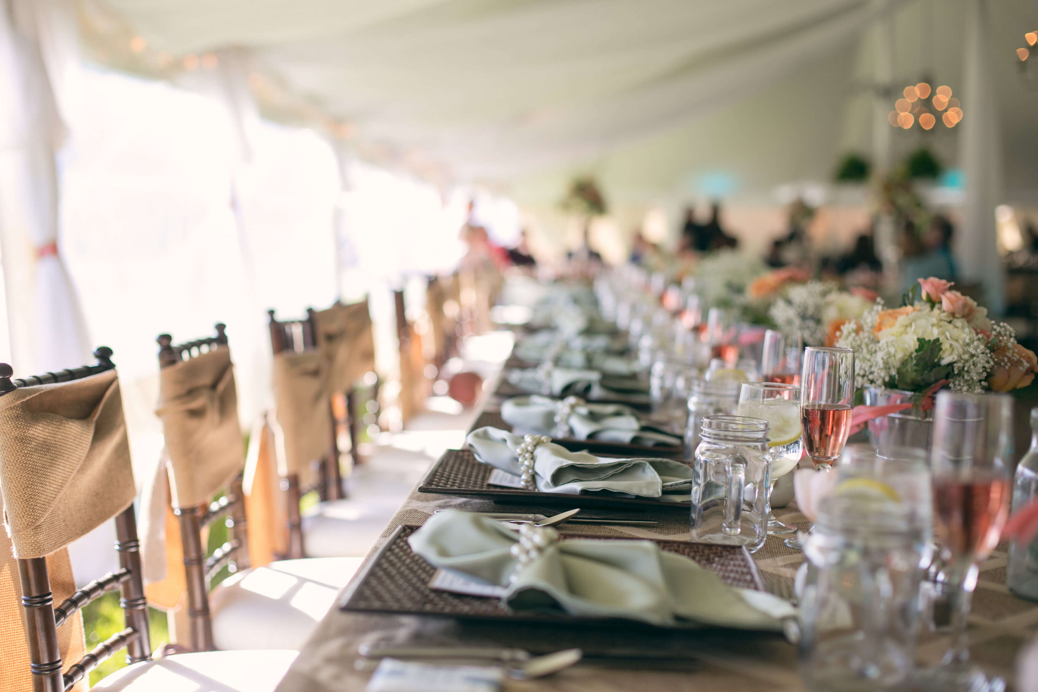 5 Steps to Planning an Elegant and Affordable Party